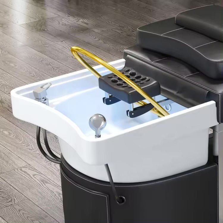 Open media 5 in modal